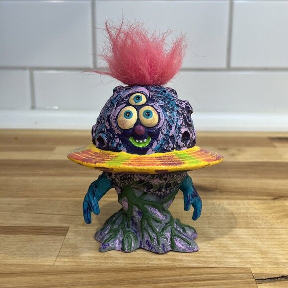 Russ | Toys | Vtg 993 Cosmic Critters Three Eyed Fliverhead Monster Toy ...